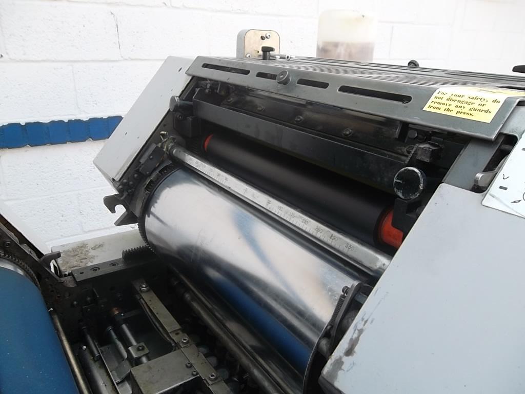 Lot #38: HAMADA VS 34 LS-M, YEAR: 1996, TWO COLOR PRESS, CRESTLINES ...
